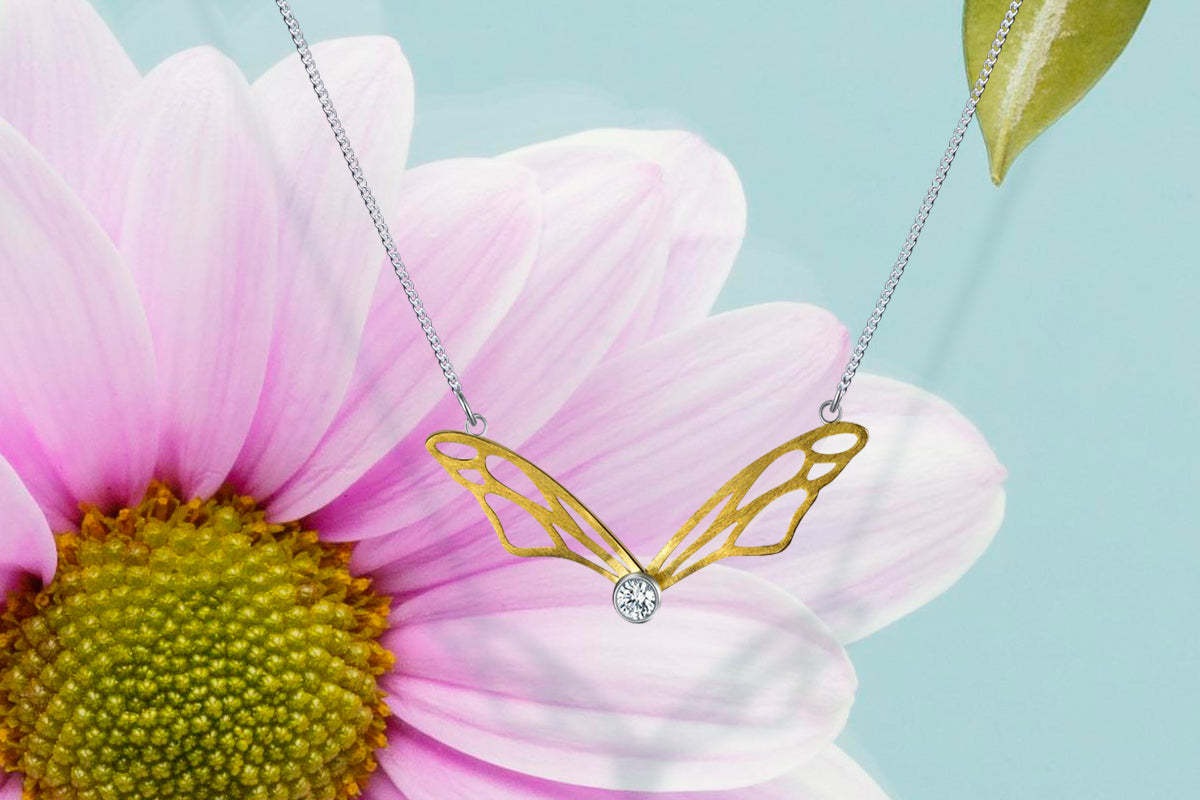 The Ultimate Jewelry Styling Tips and Tricks for 2021 You Need to Know ...